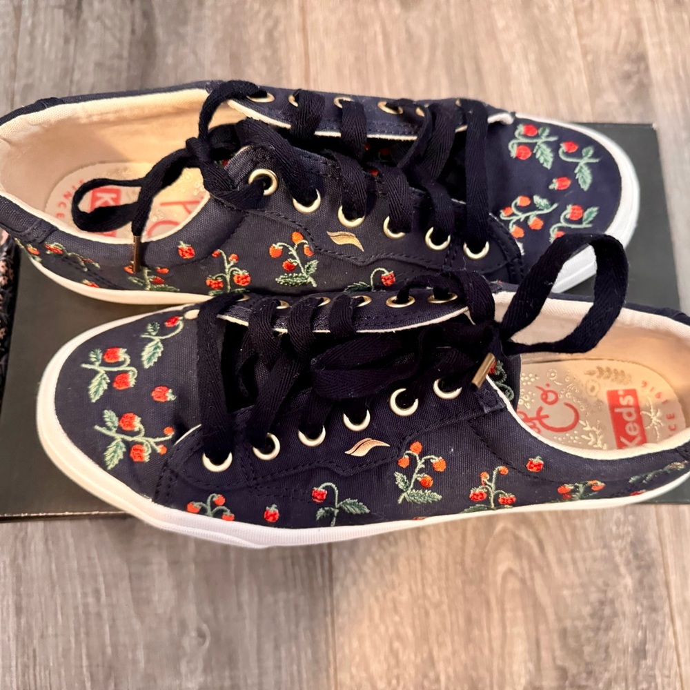 Keds X Rifle Paper Co. Shoes Floral Embroidered Sneak… - Gem